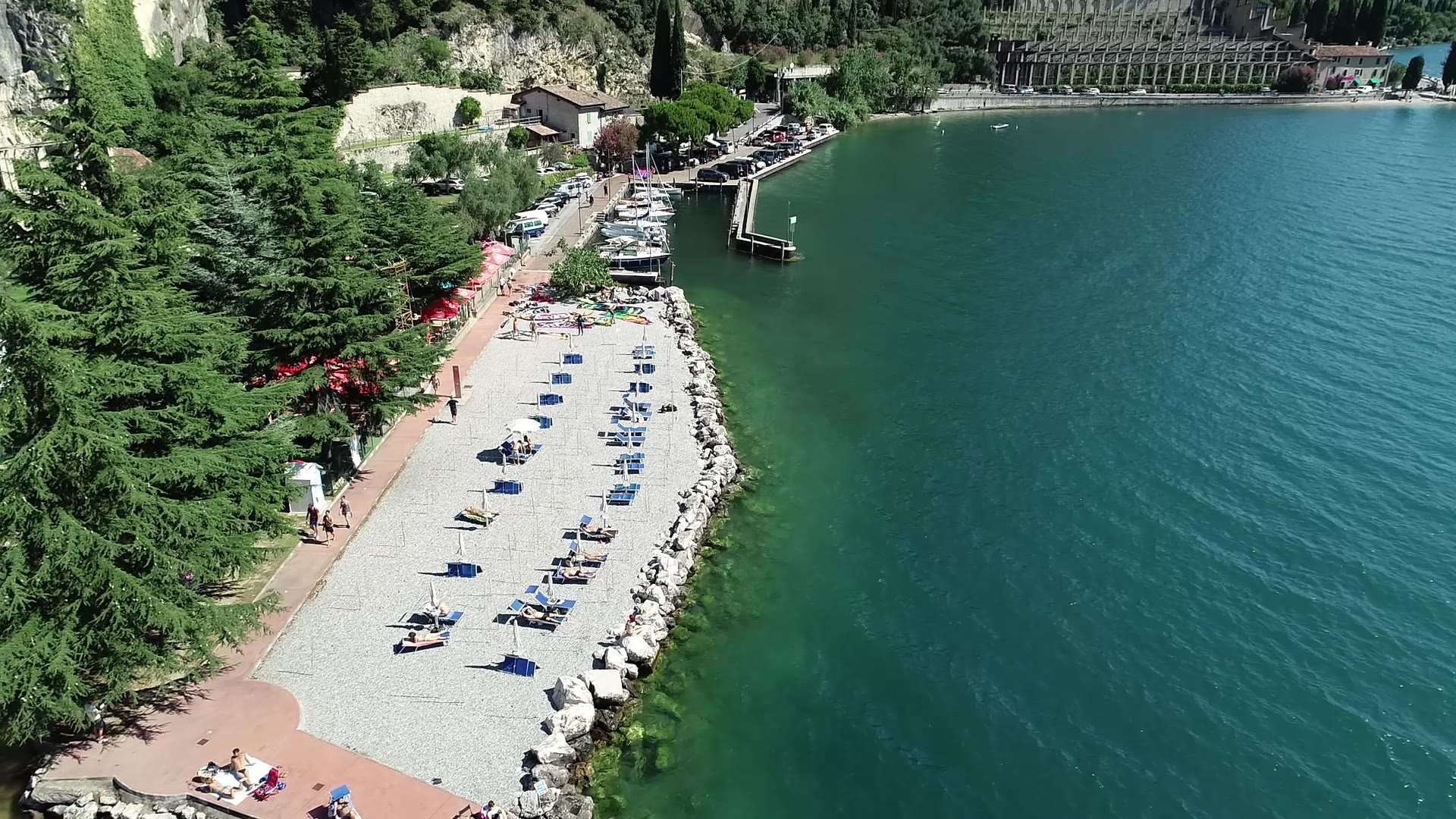 Spiaggia e Porto Cosa fare Tignale